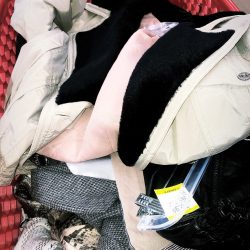 Thrift Stores Thrive During A Recession; But Where Are The Donations? - Key to Fashion