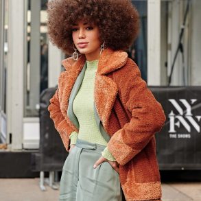 7 Simple Ways to Feel Confident About Your Personal Style. - Key to Fashion