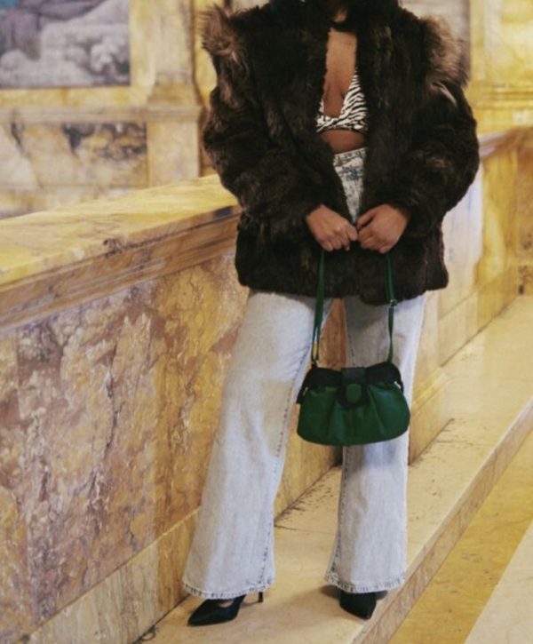 “Gotta Make A Fashion Statement Everywhere You Go!” How To Wear ...