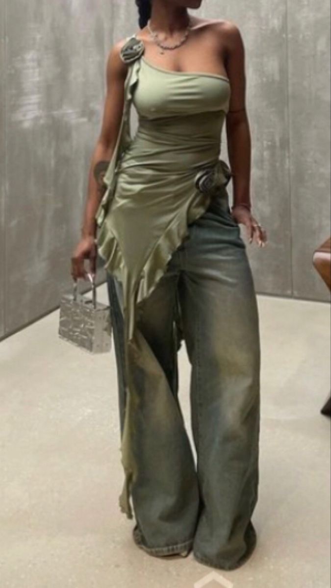 Style Highlight: Unique Ruffles - Key to Fashion